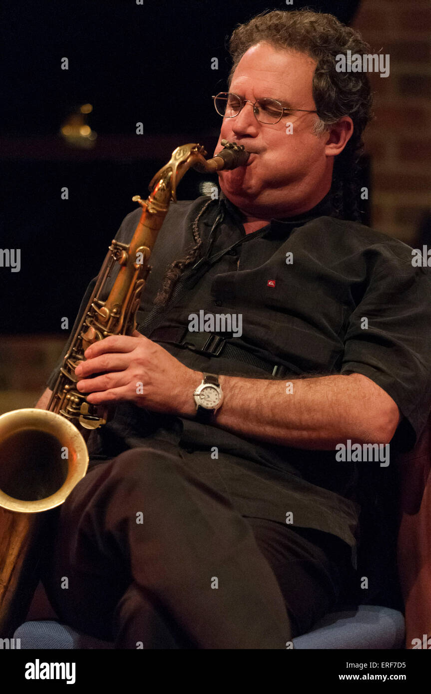 Terry sims hi-res stock photography and images - Alamy