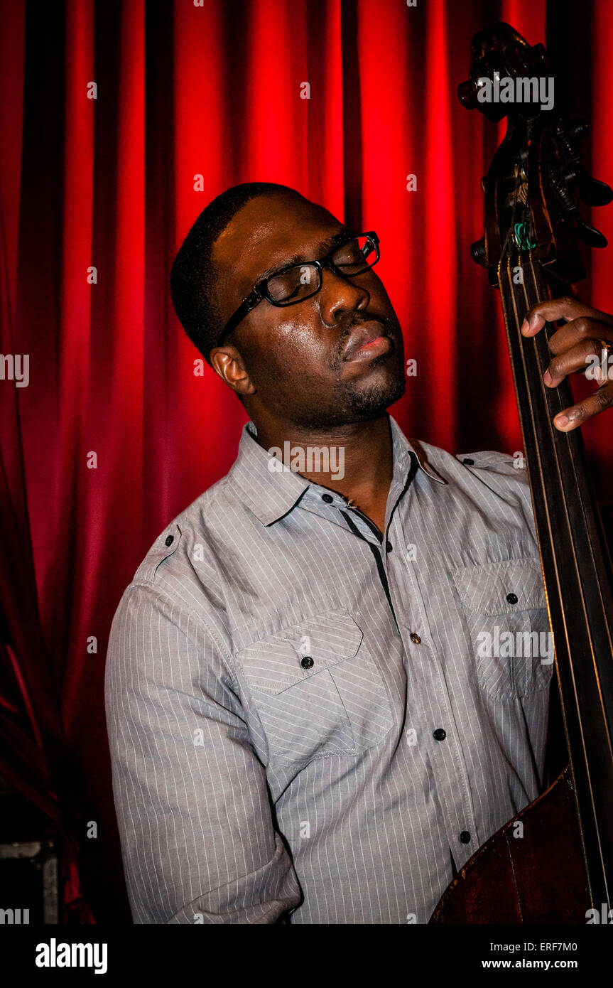 Robert black double bass hi-res stock photography and images - Alamy