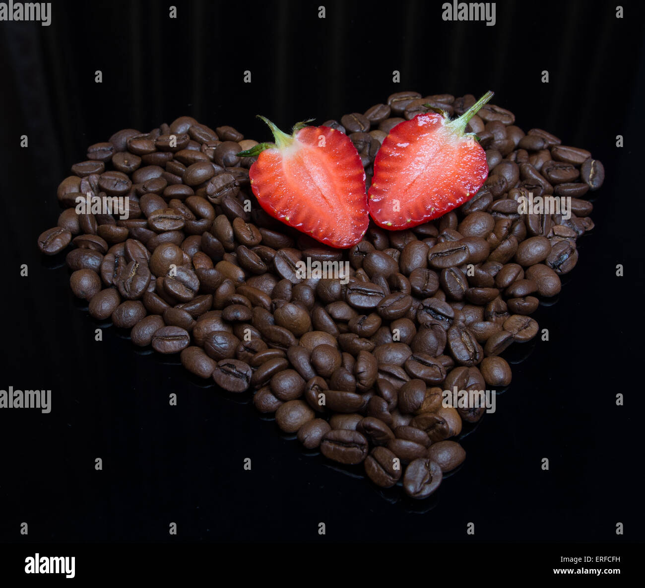 Coffee heart hi-res stock photography and images - Alamy