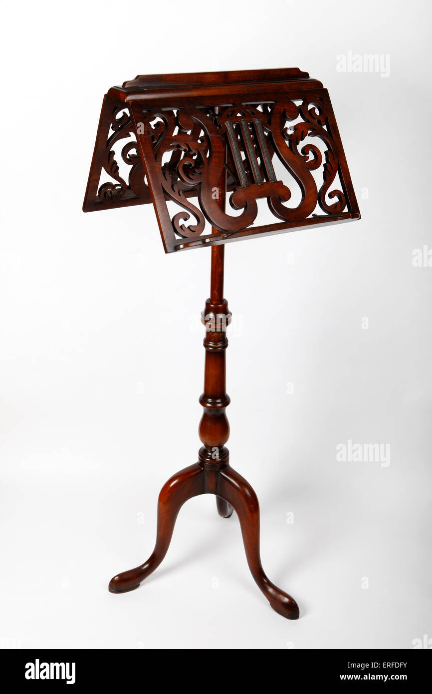 Wooden Duet Music Stand Stock Photo - Alamy