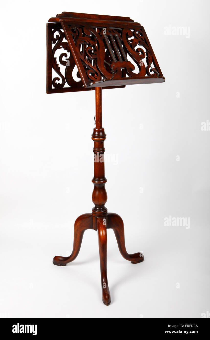 Wooden Duet Music Stand Stock Photo - Alamy