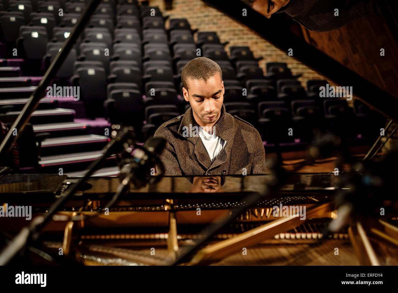 Peter edwards hi-res stock photography and images - Alamy