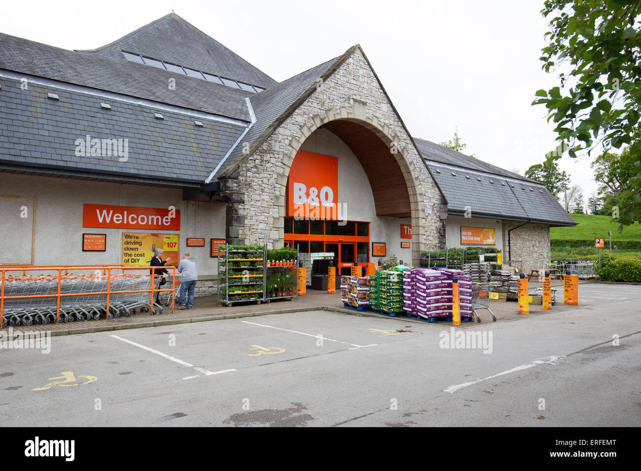 B and q diy store hi-res stock photography and images - Alamy