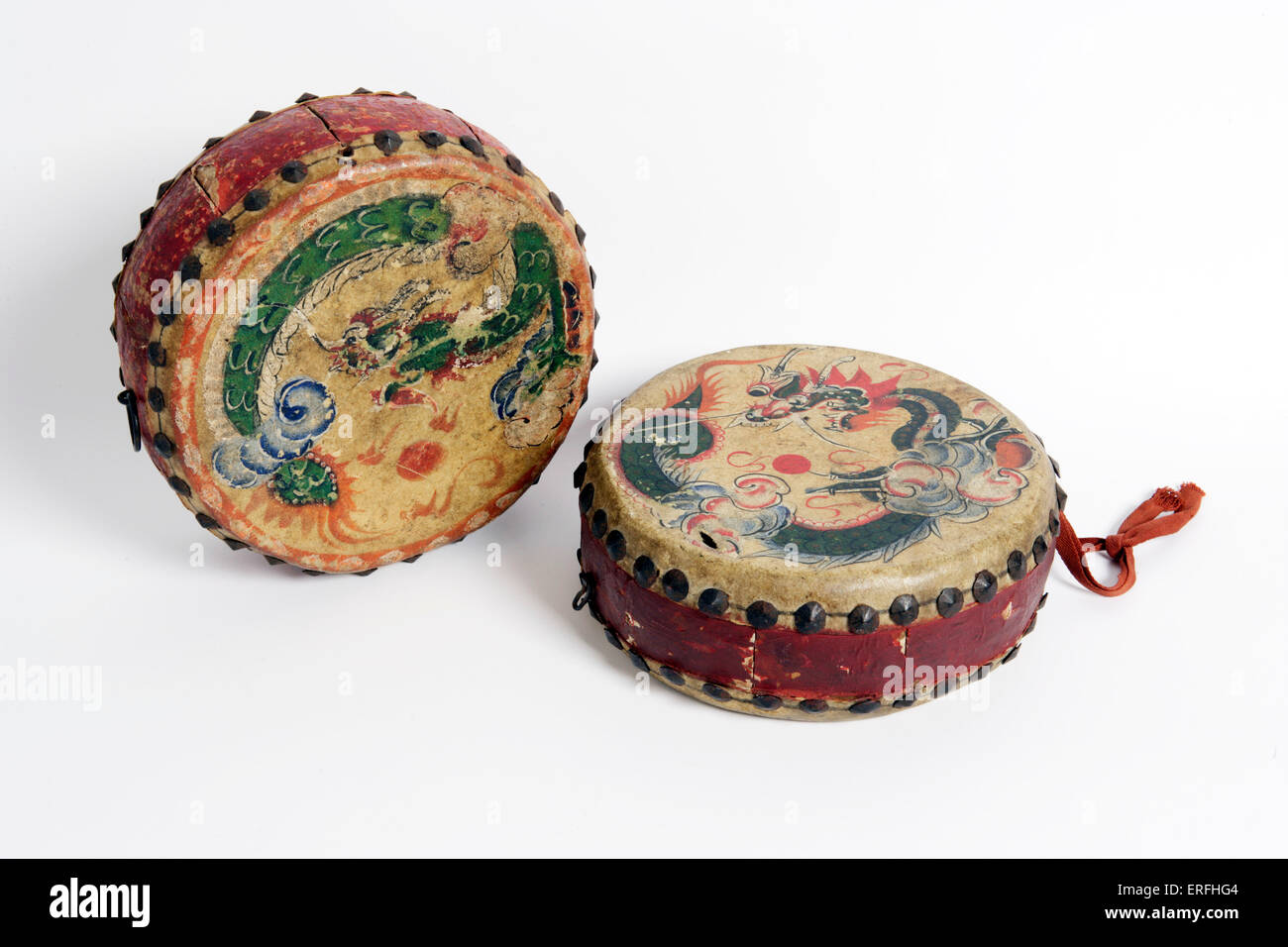 Chinese tom tom drums hi-res stock photography and images - Alamy