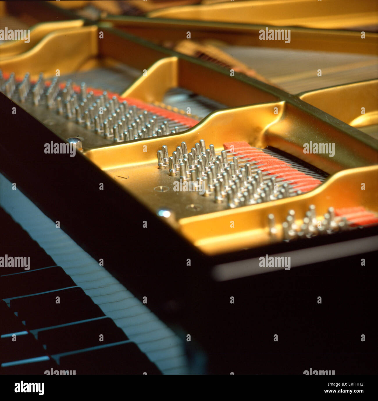 INSTRUMENTS - KEYBOARD - PIANO - GRAND PIANO Interior, by Steinway ...