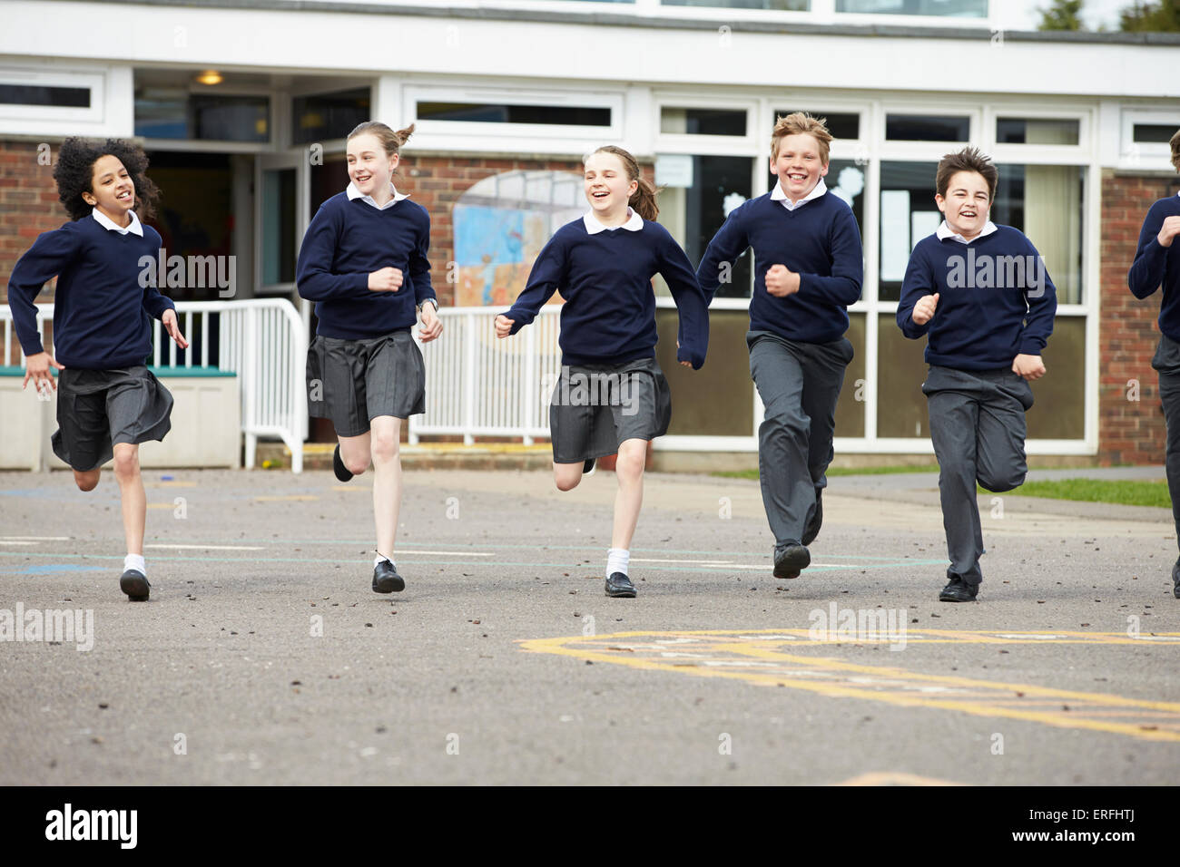 Primary school playground hi-res stock photography and images - Alamy