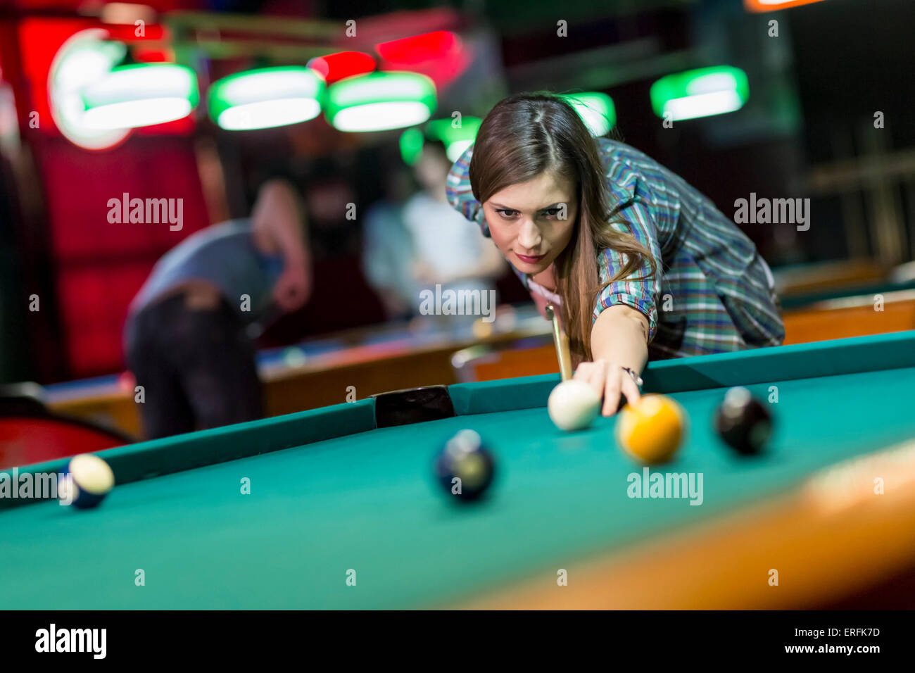Female Pool Player High Resolution Stock Photography and Images - Alamy