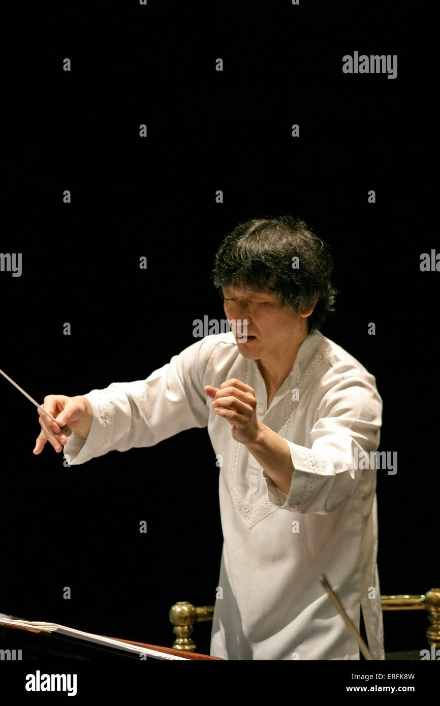 Kazushi Ono - portrait of Japanese conductor, conducting at the Royal ...
