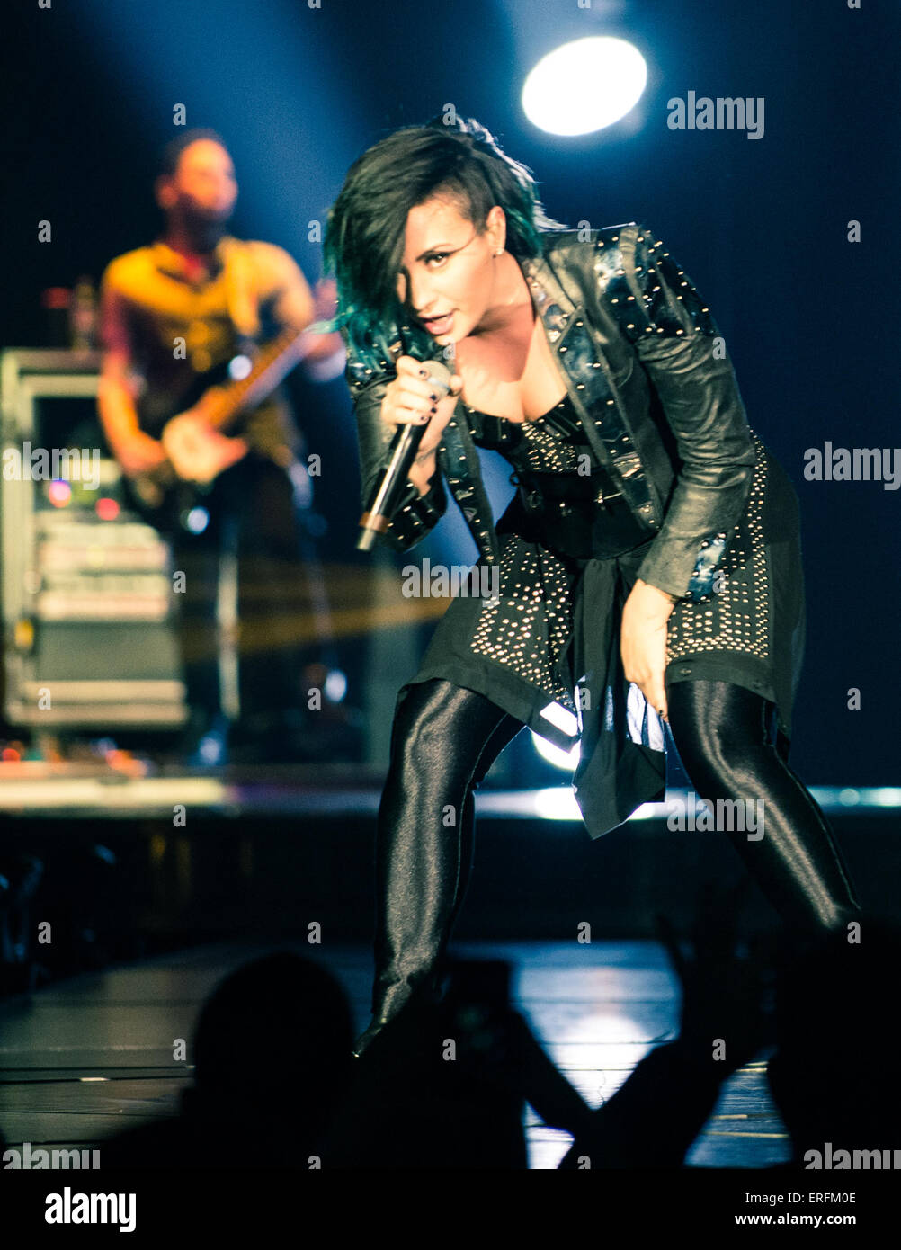 Demi Lovato performs at The O2 supporting Enrique Iglesias on his ...