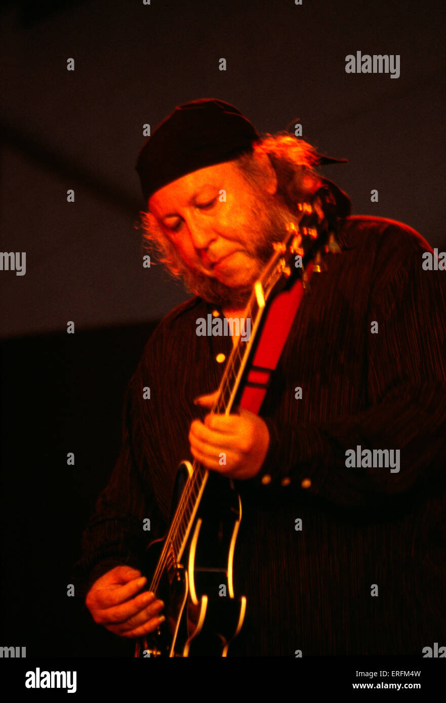 Blues rock guitarist singer hi-res stock photography and images - Alamy