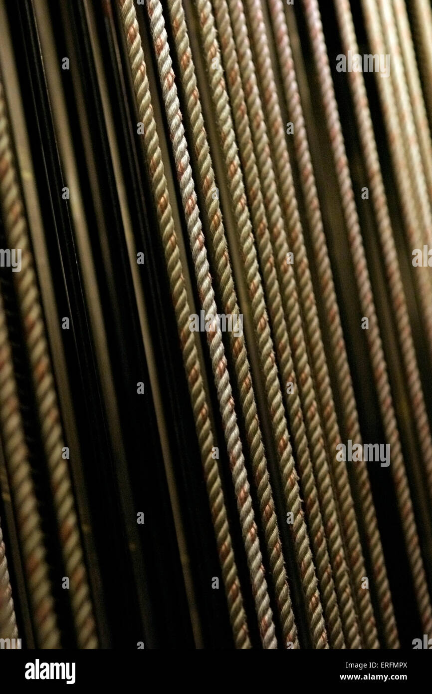 Back stage equipment rope hi-res stock photography and images - Alamy