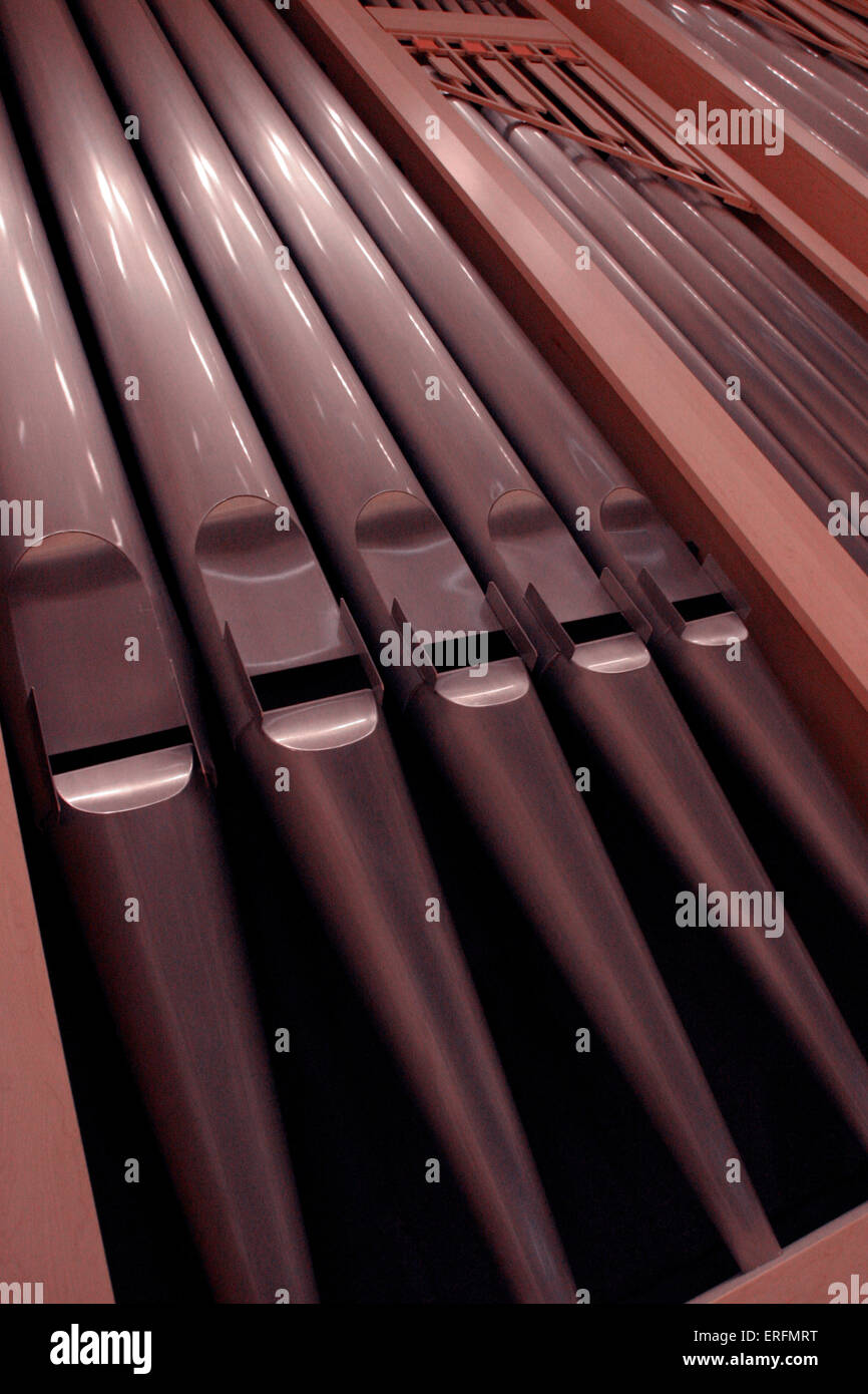 Church pipe organs hi-res stock photography and images - Alamy