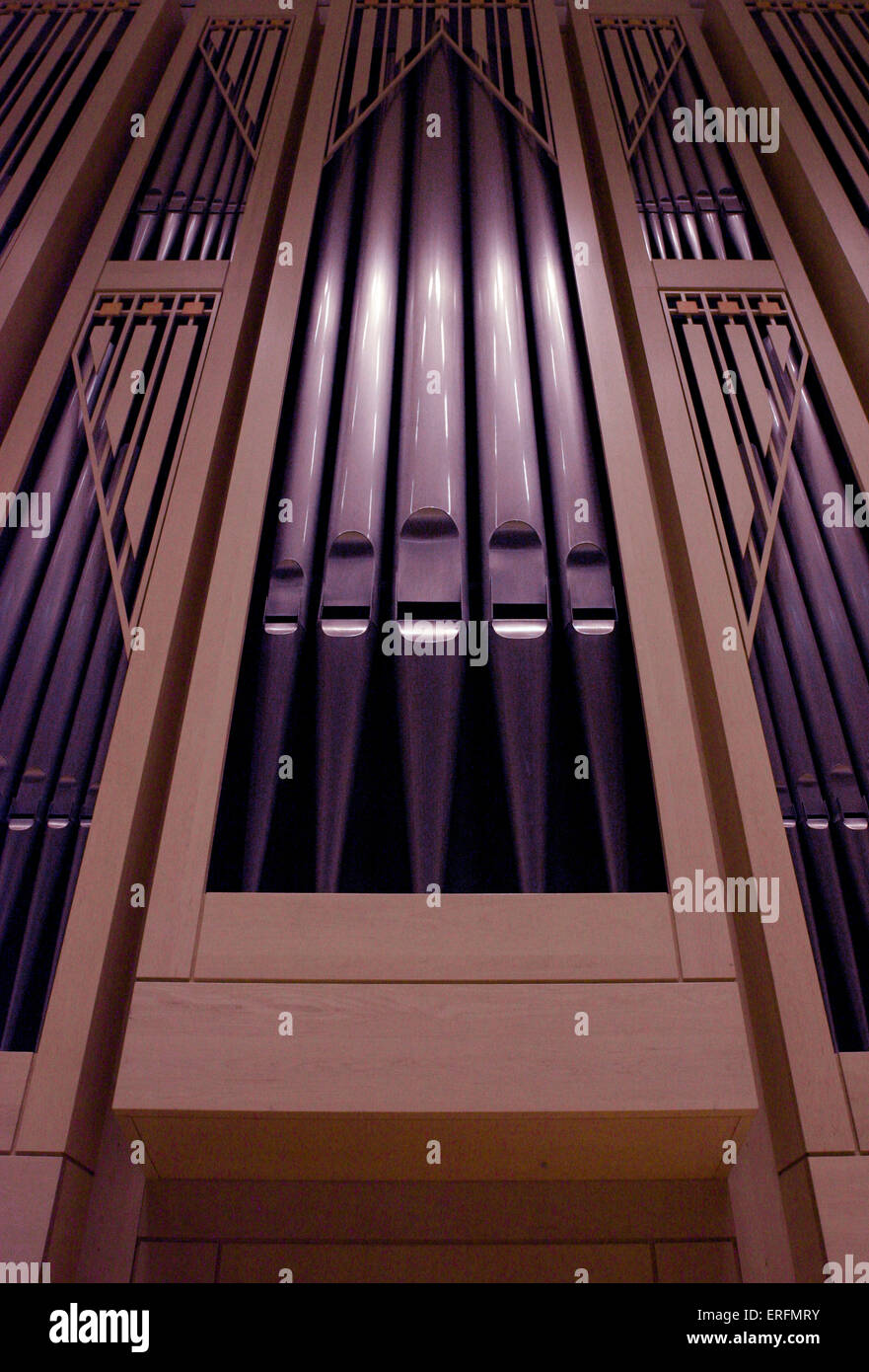 Pipe organ stops hi-res stock photography and images - Alamy