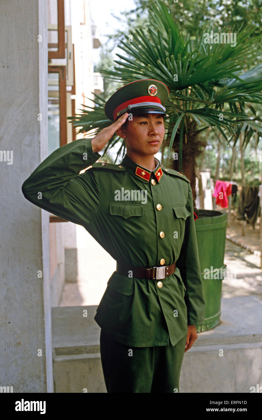Peoples Liberation Army officers on Guard duty at Shijiazhuang Military ...