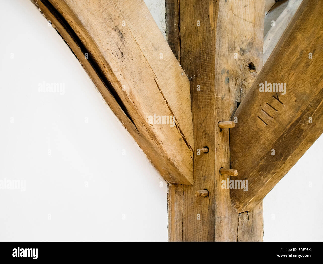 Traditional timber building construction Stock Photo - Alamy