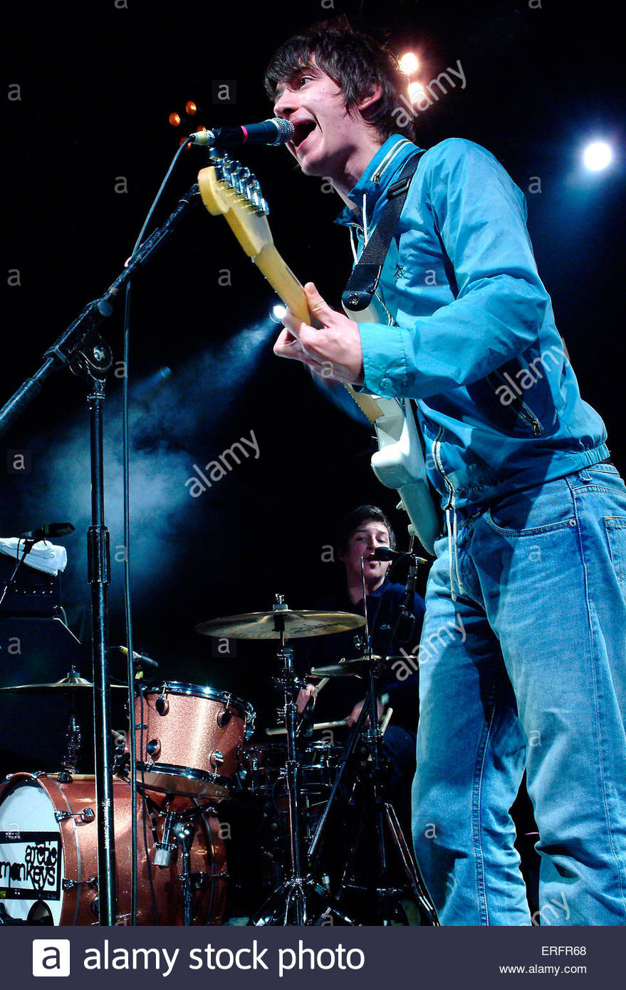 Arctic Monkeys Stock Photos & Arctic Monkeys Stock Images - Alamy