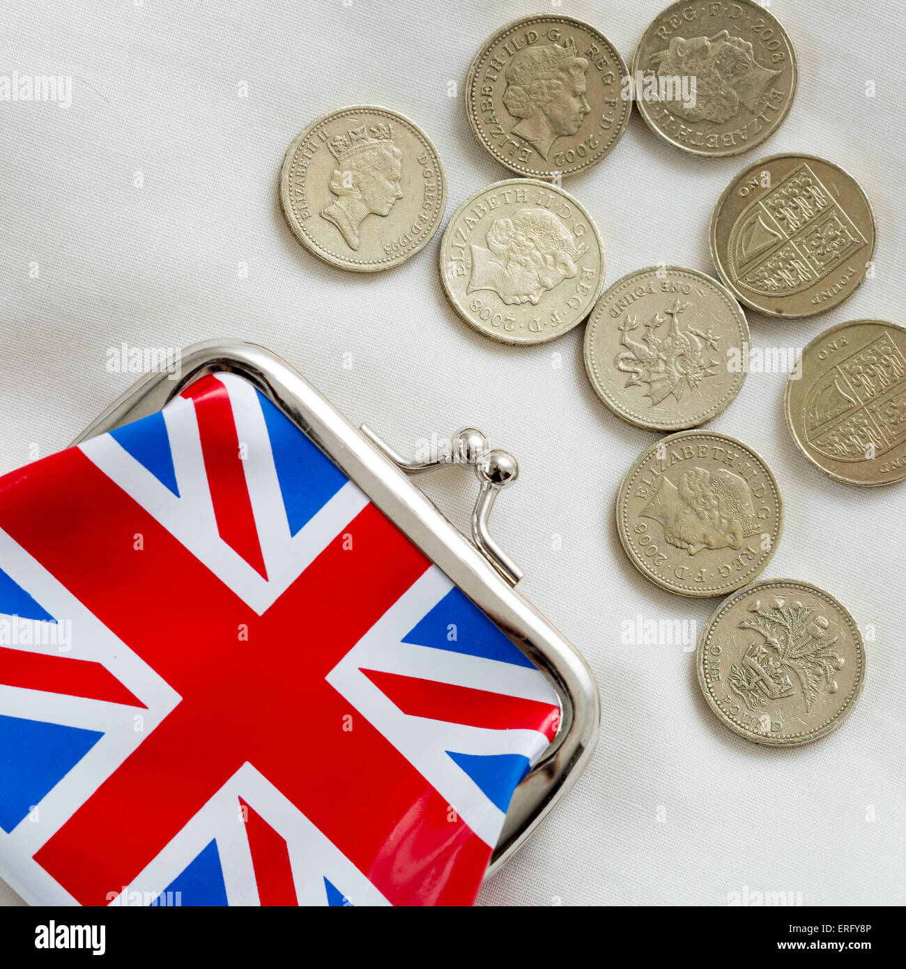 English flag coin hi-res stock photography and images - Alamy