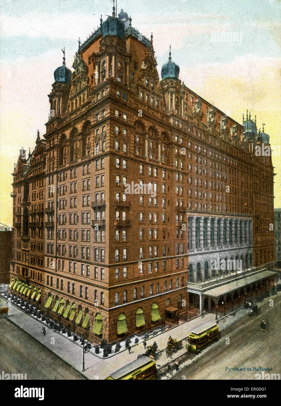 Waldorf Astoria hotel New York. Built in 1897 Stock Photo - Alamy
