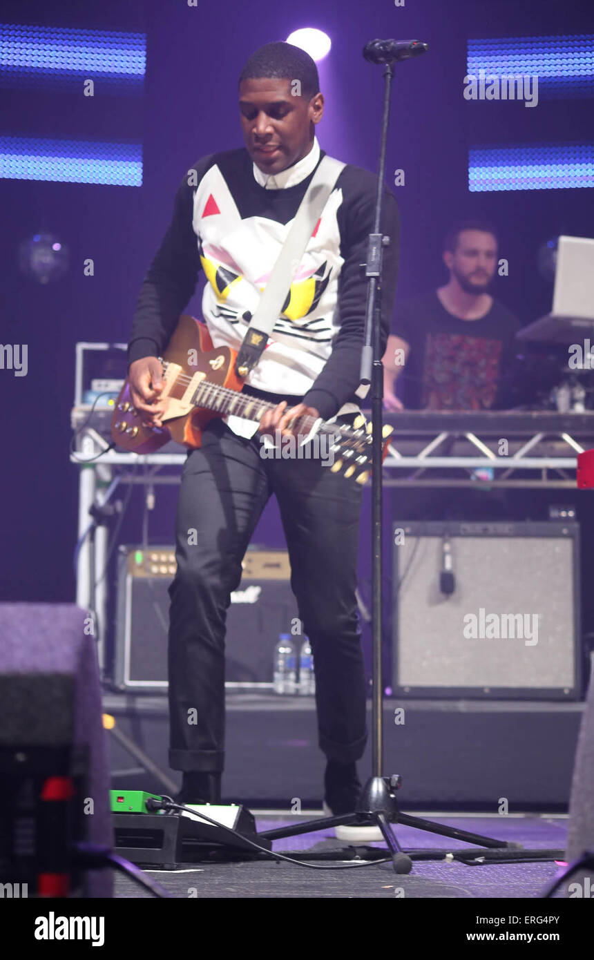 Metro Radio Christmas Live 2014 Featuring: Labyrinth Where: Newcastle ...