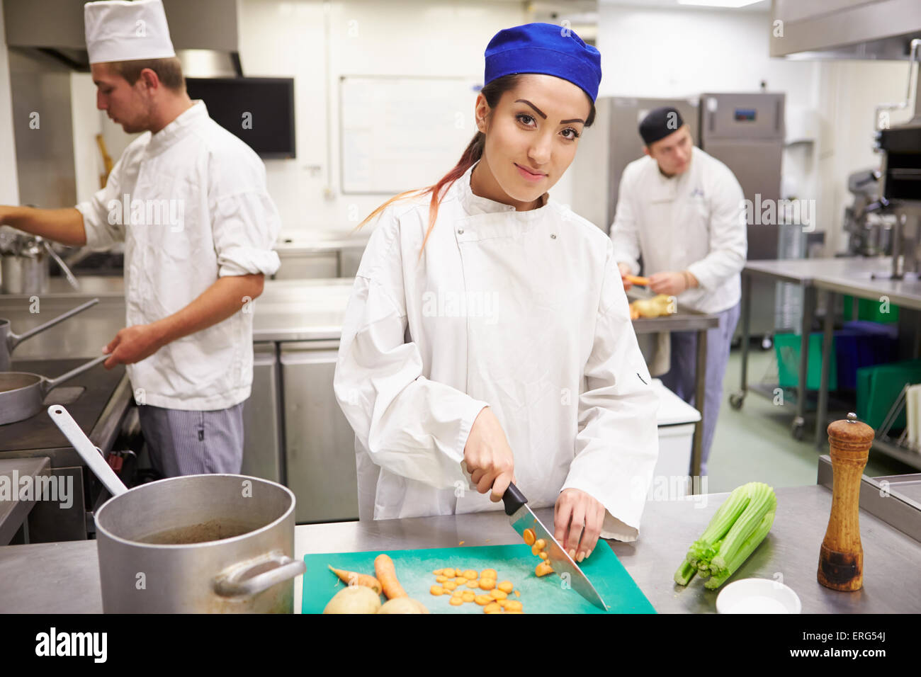Students Training To Work In Catering Industry Stock Photo - Alamy