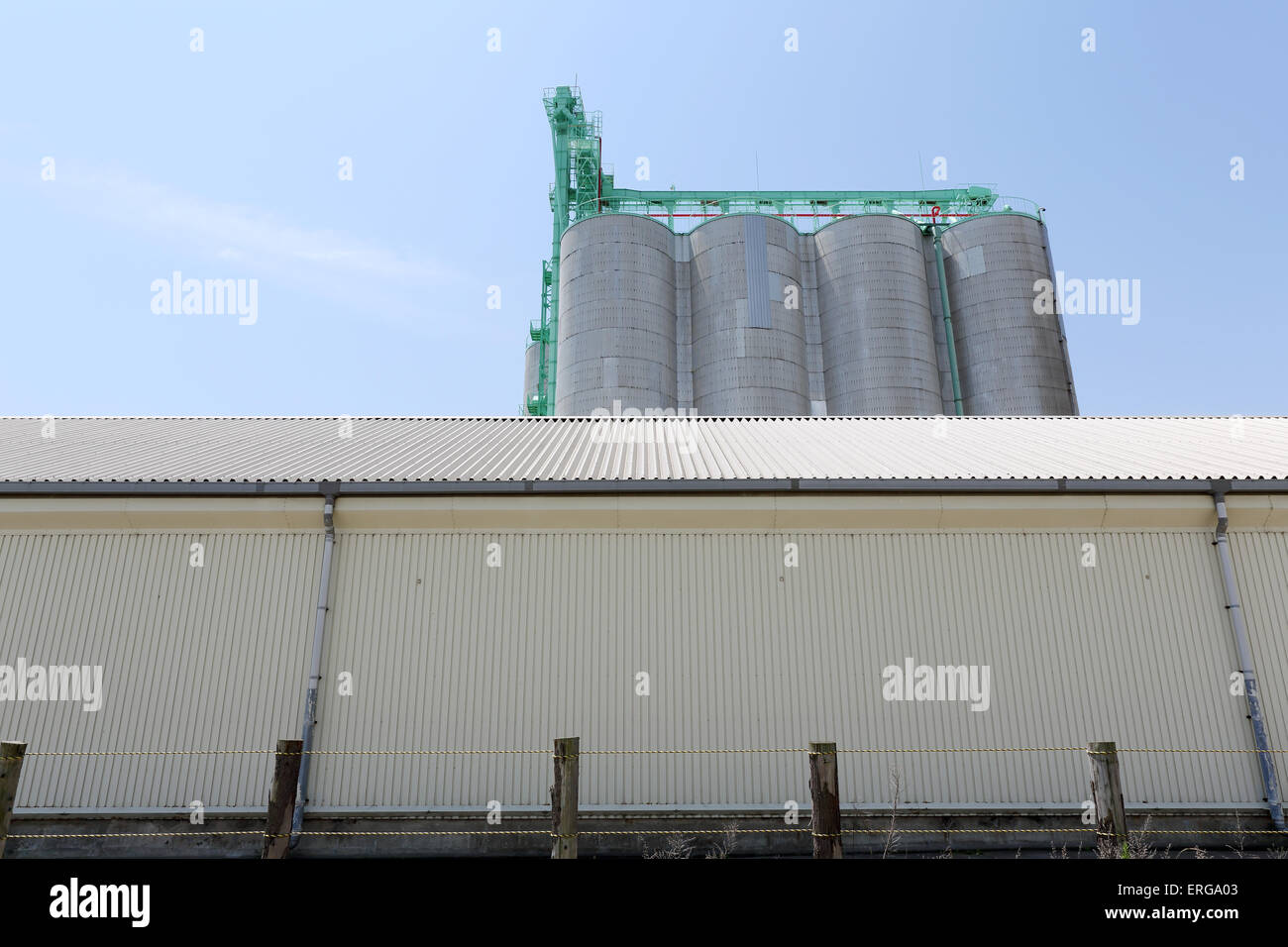 industrial warehouse and storage silo Stock Photo - Alamy