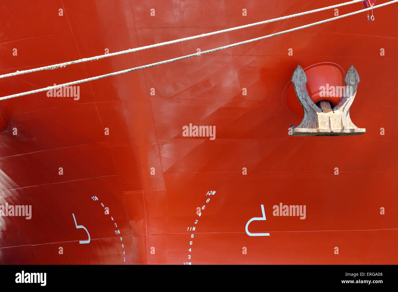 front view of a big ship Stock Photo - Alamy