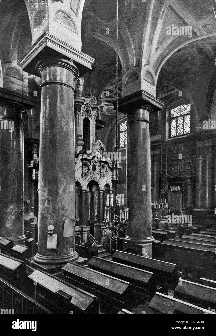 Vilnius / Wilna synagogue, Lithuania - interior of old synagogue Vilna ...