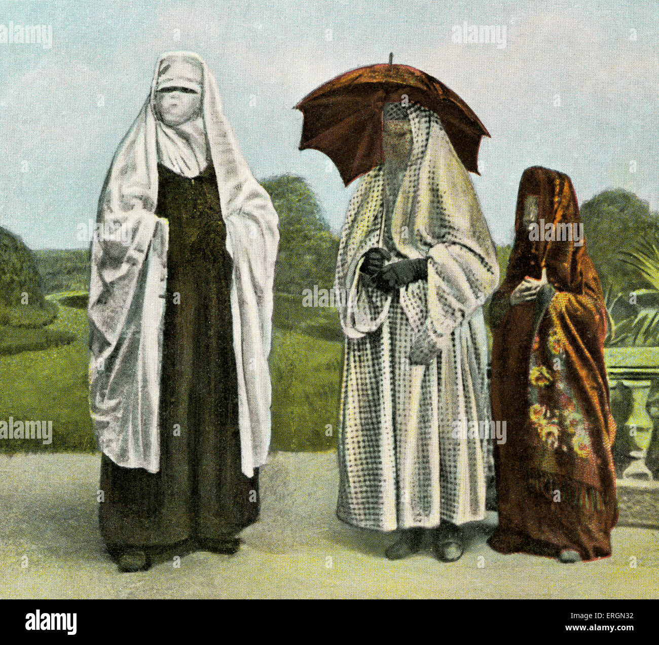 Turkish veils hi-res stock photography and images - Alamy