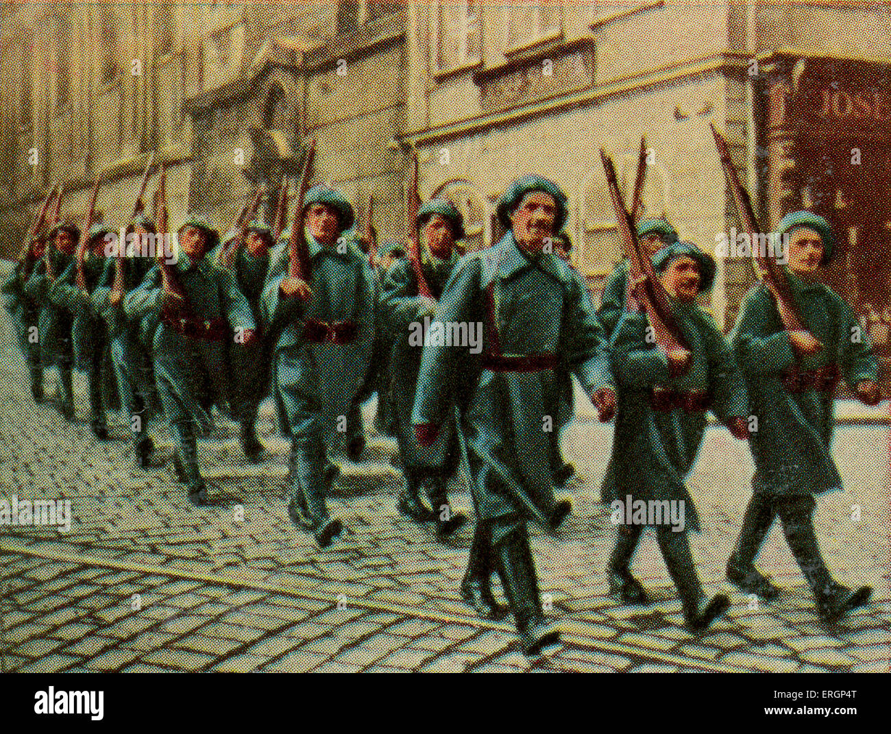Marching infantry hi-res stock photography and images - Alamy