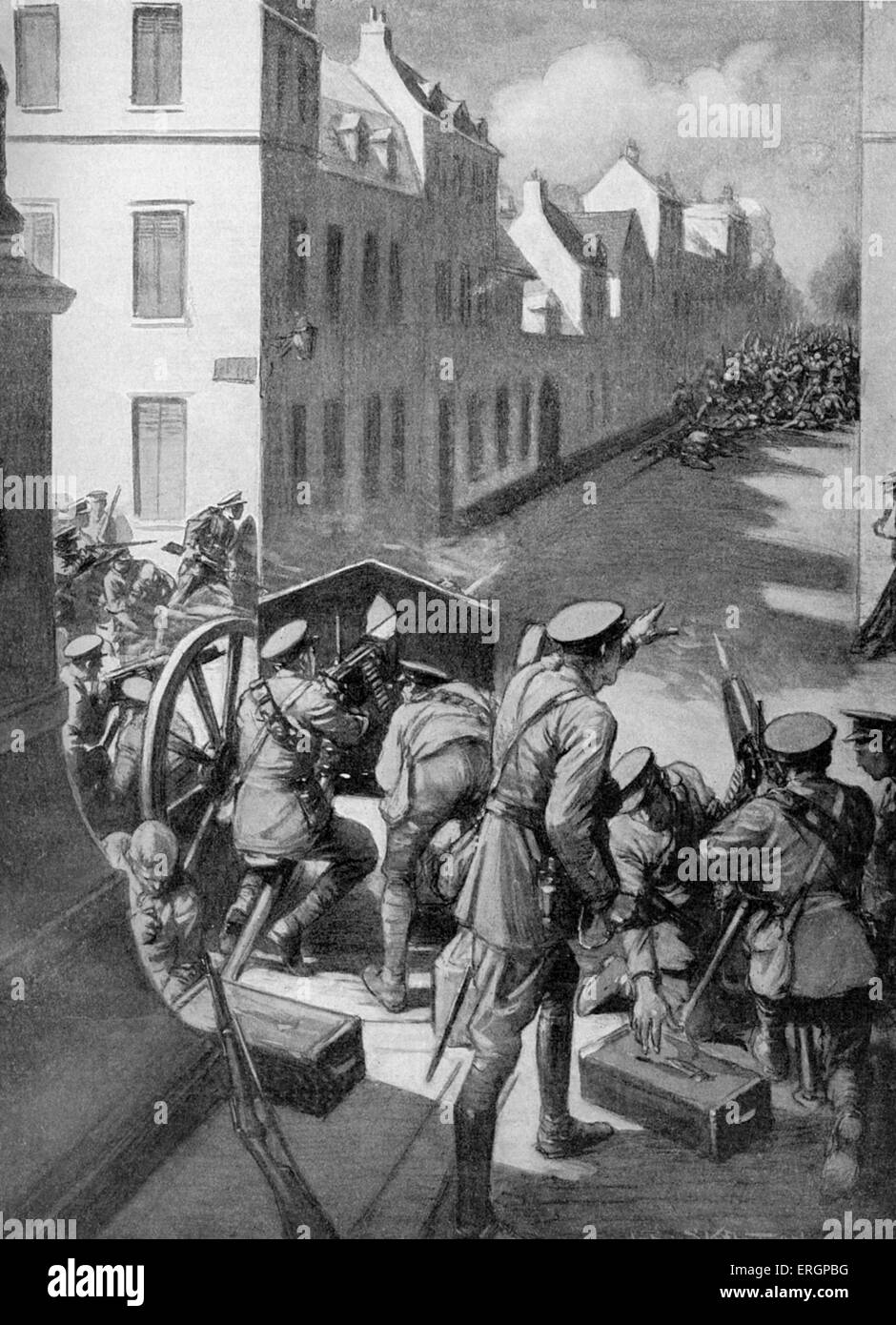 Battle of Le Cateau. German infantry advancing into the town of ...