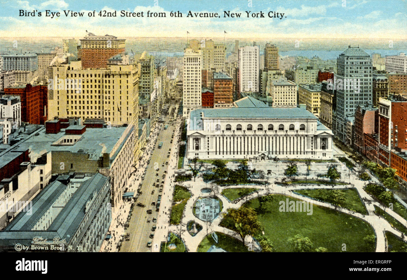 New York City, USA: bird's eye view of 42nd Street from 6th Avenue ...