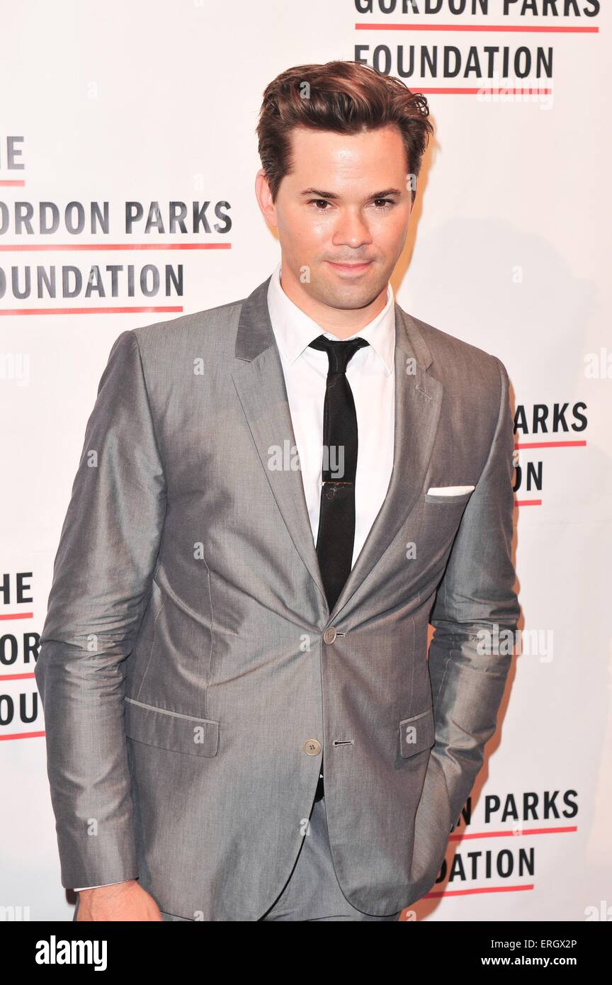 Andrew gordon hi-res stock photography and images - Alamy