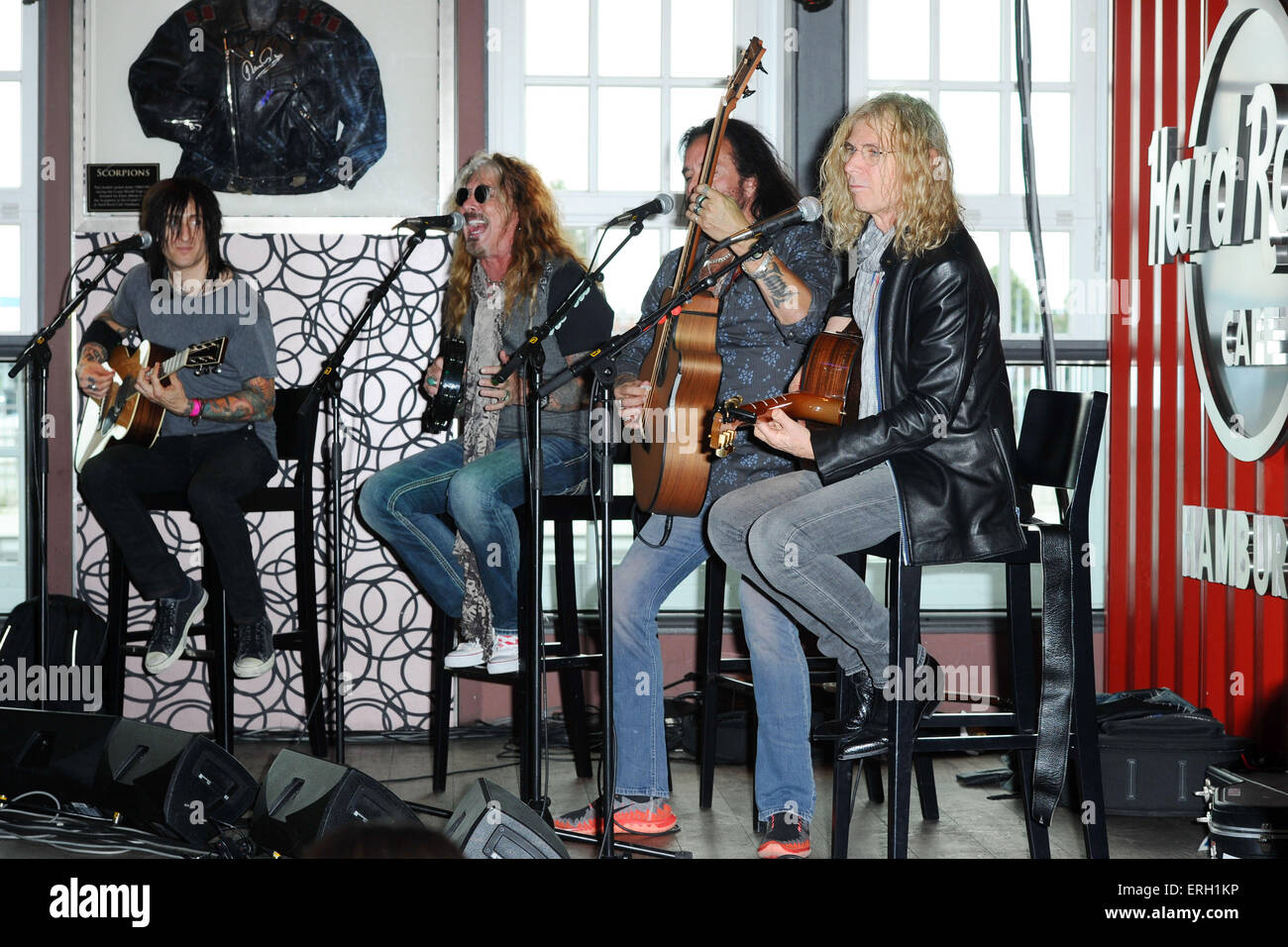 John corabi hi-res stock photography and images - Alamy