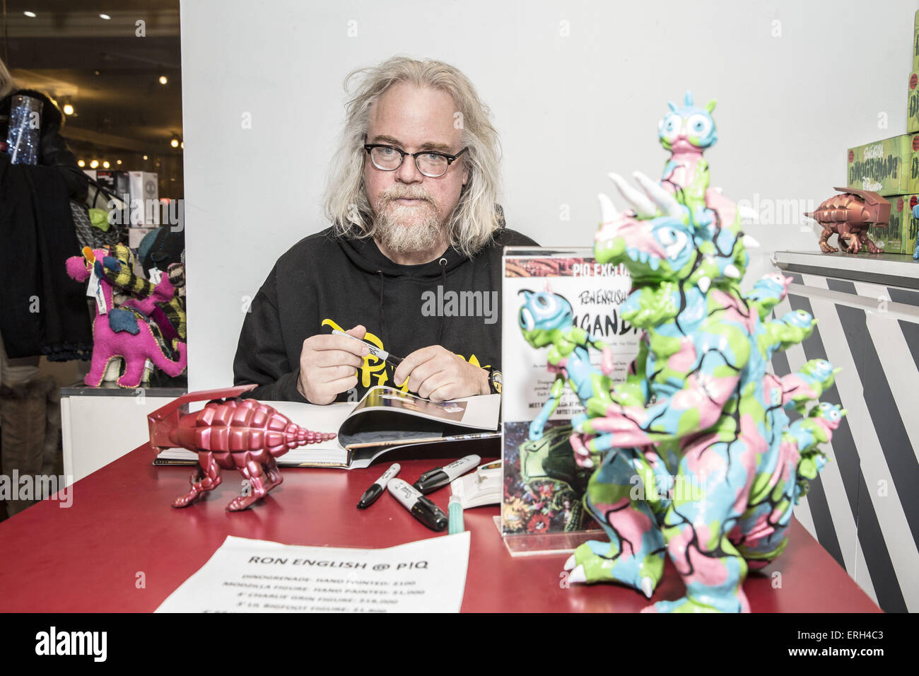Ron English signs copies of his new book 'Popaganda' and pop culture ...
