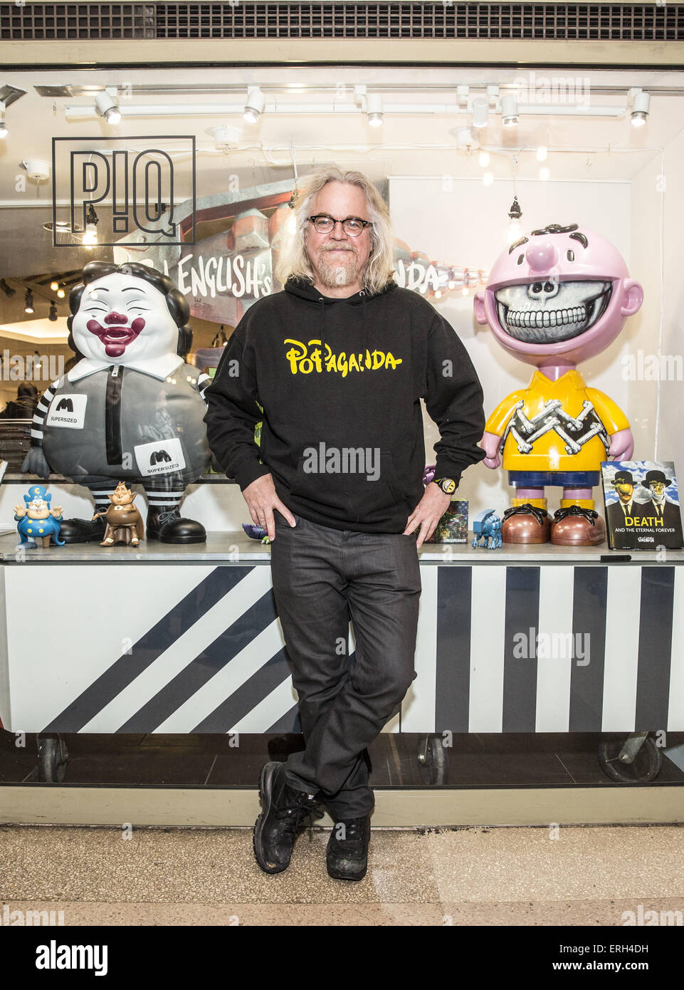 Ron English signs copies of his new book 'Popaganda' and pop culture ...