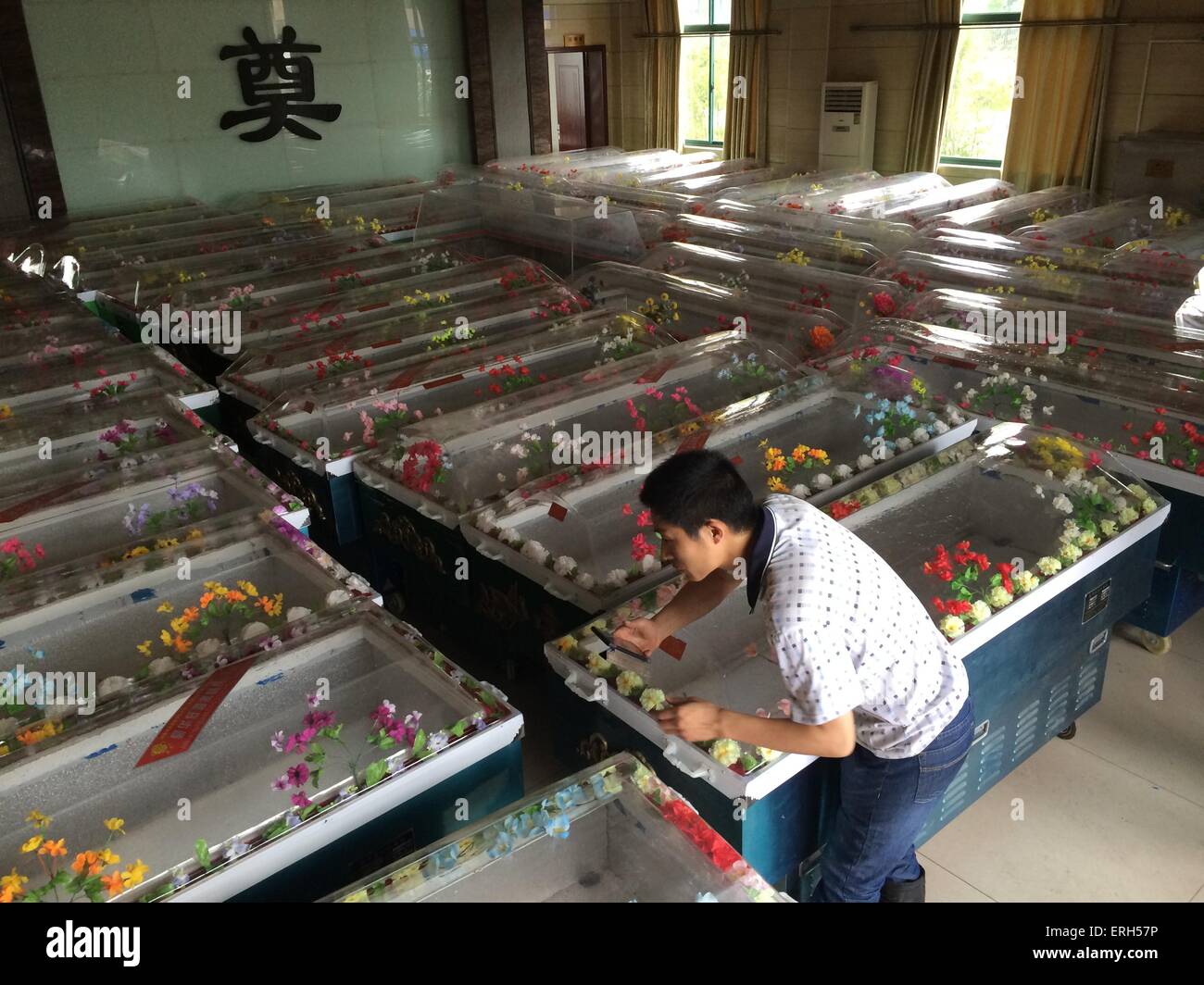 Parlor workers hi-res stock photography and images - Alamy