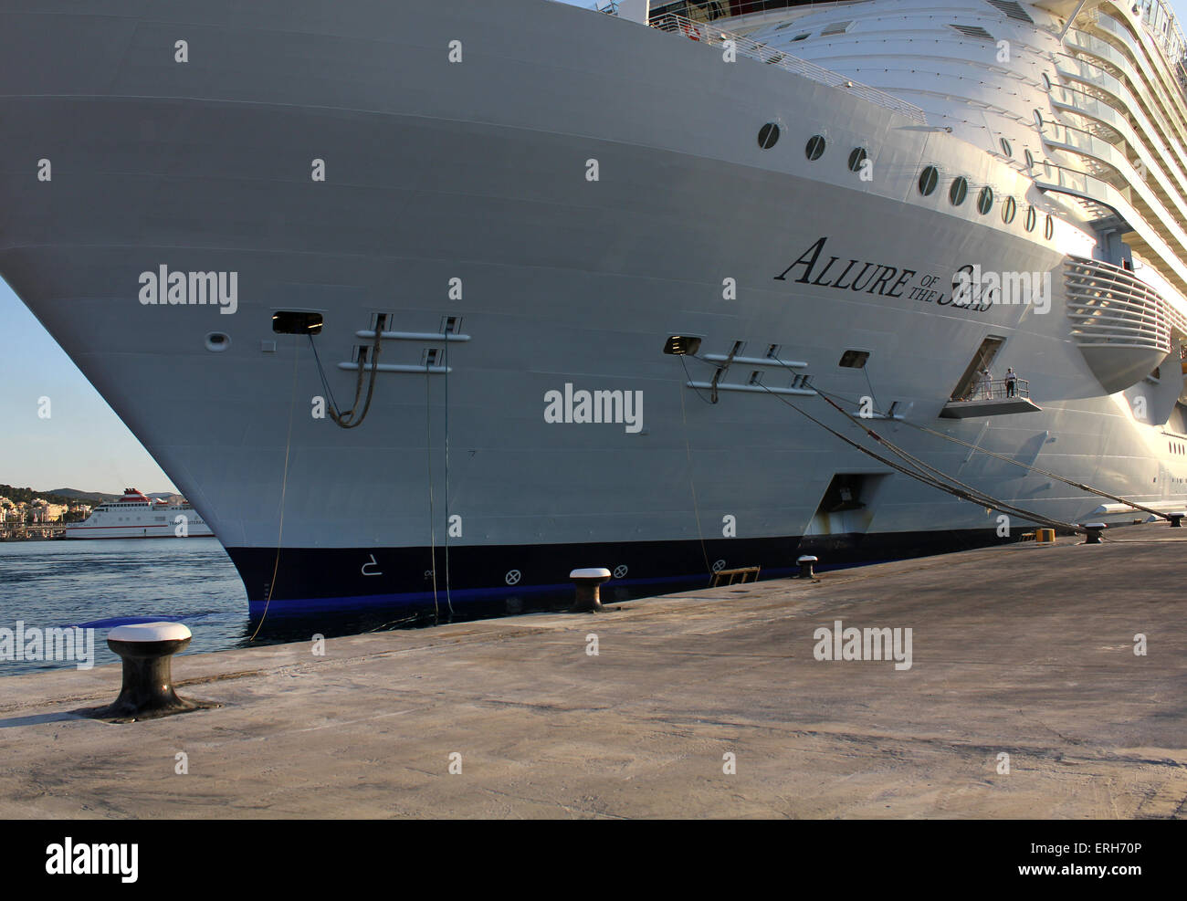 Mega Cruise ship “ALLURE OF THE SEAS” (360 mtrs long, launched 2010 ...