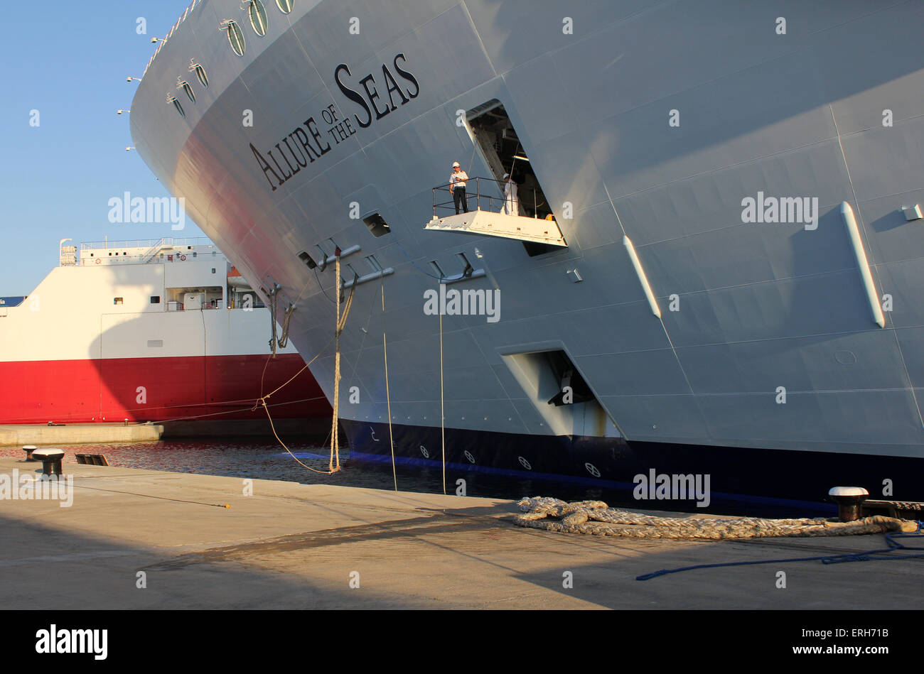 Mega Cruise ship “ALLURE OF THE SEAS” (360 mtrs long, launched 2010 ...
