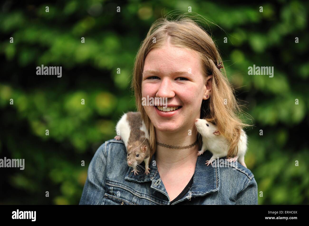 girl with rats Stock Photo - Alamy
