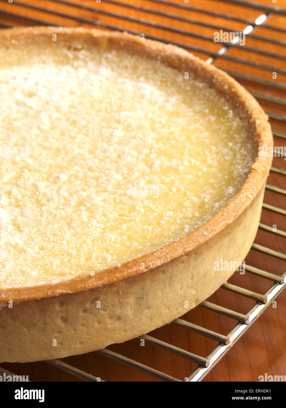 Tart cooling on rack Stock Photo - Alamy