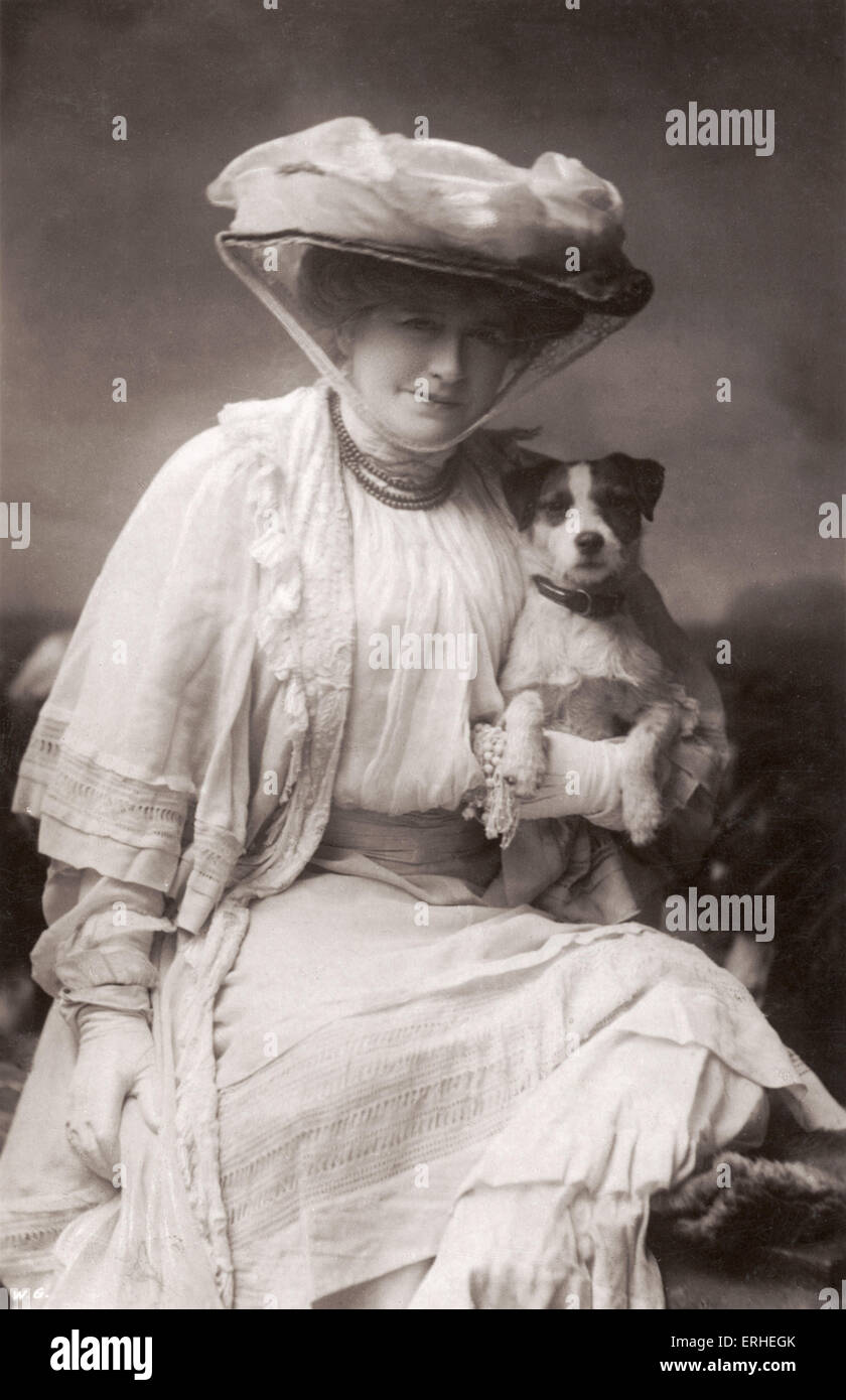 19th century english actress hi-res stock photography and images - Alamy