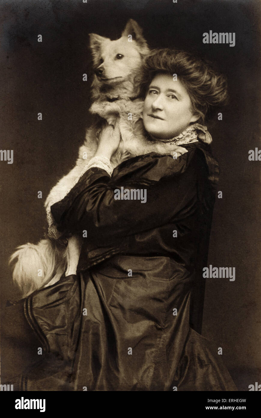Ellen Terry - portrait - with dog - English actress February 27 1848 ...