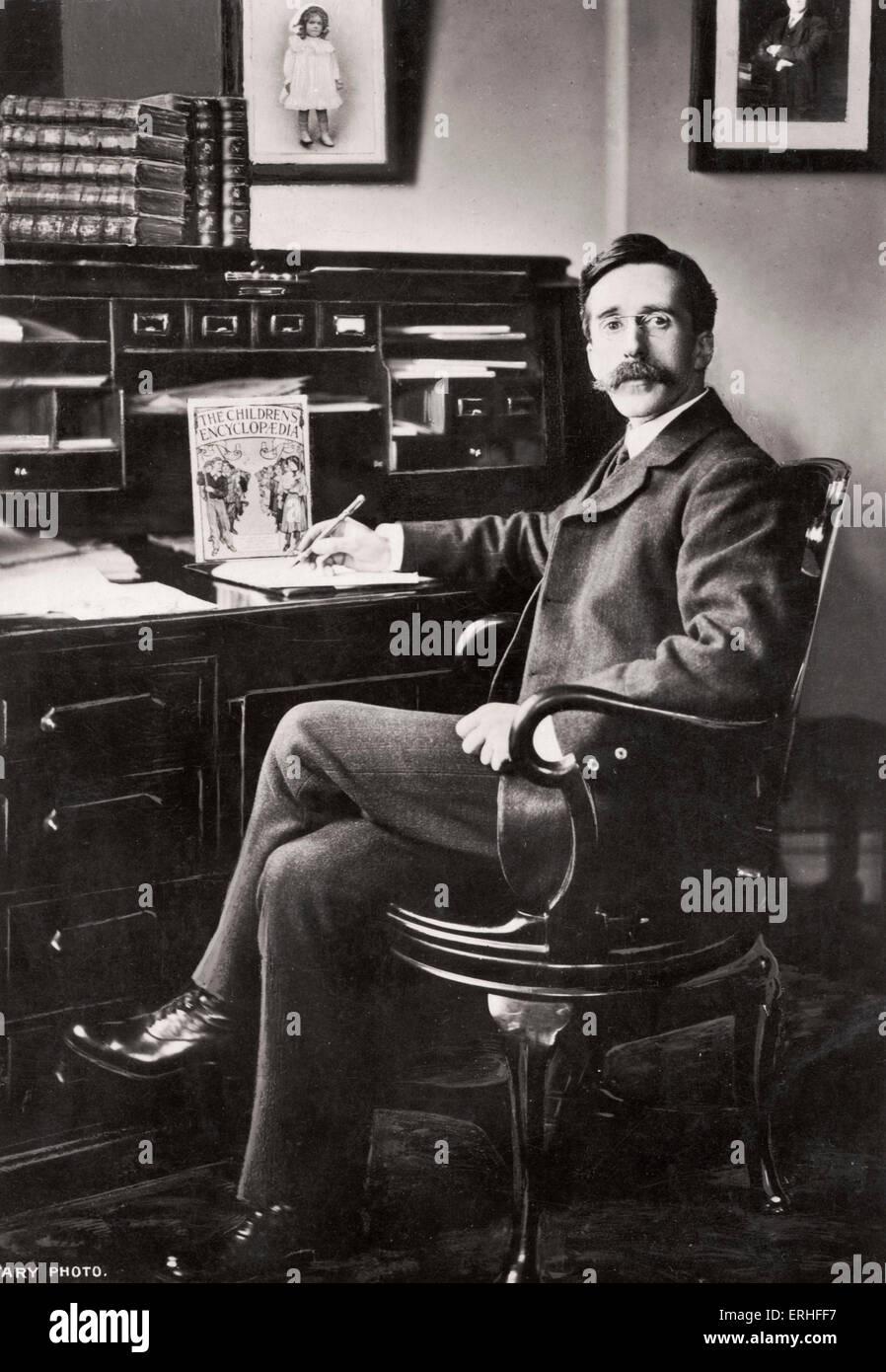 Arthur Mee - portrait - British writer and journalist 1875 - 1943 Stock ...