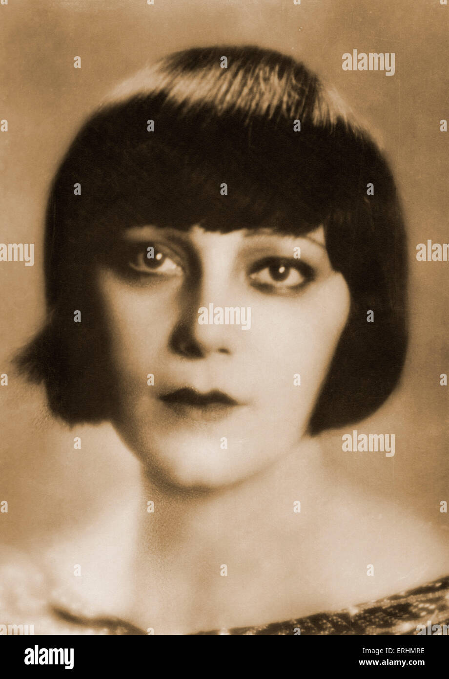 Raquel Meller - Spanish actress and singer. RM: 9 March 1888 - 26 July ...