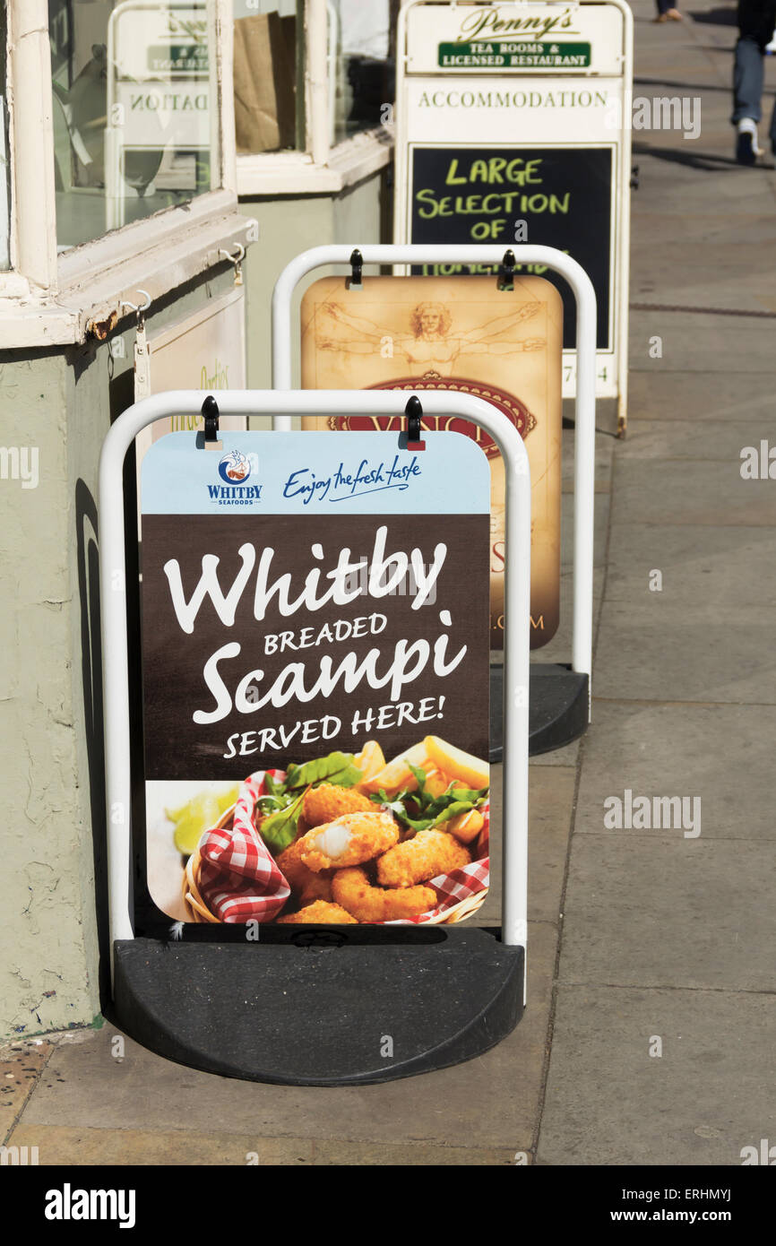 Whitby breaded scampi hi-res stock photography and images - Alamy