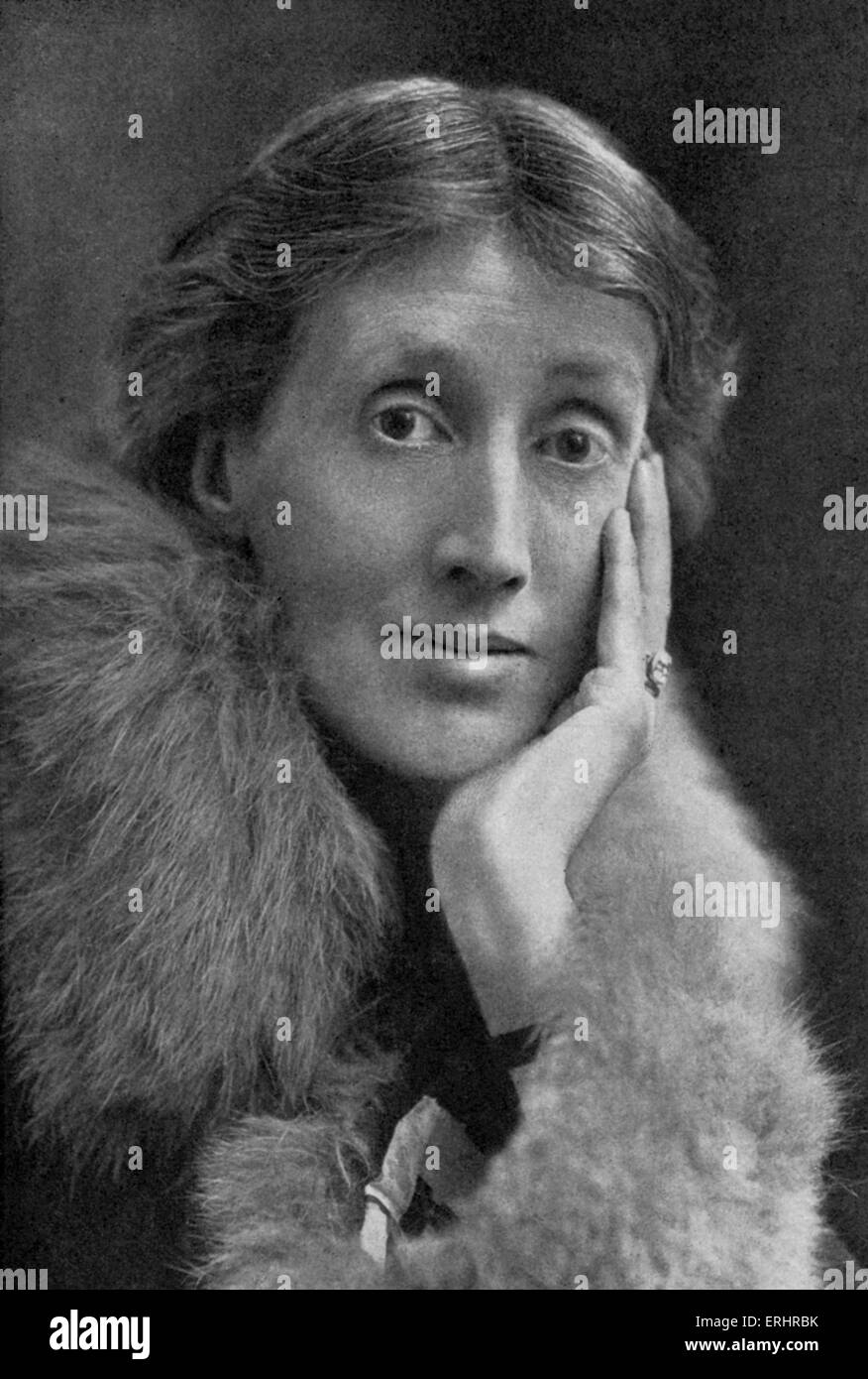 English Photographer High Resolution Stock Photography and Images - Alamy