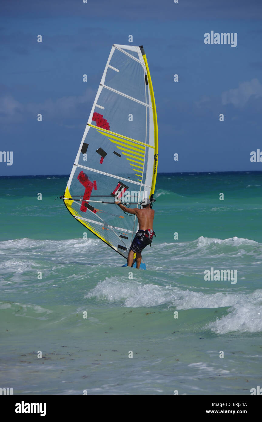 Windsurfer in Cayo Coco, Cuba Stock Photo - Alamy