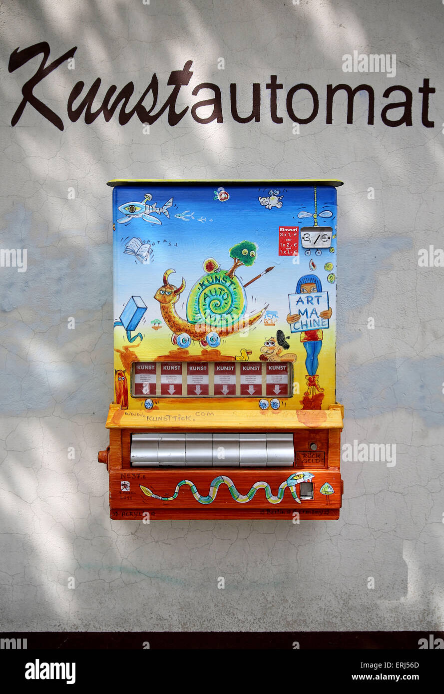 Automats hi-res stock photography and images - Alamy