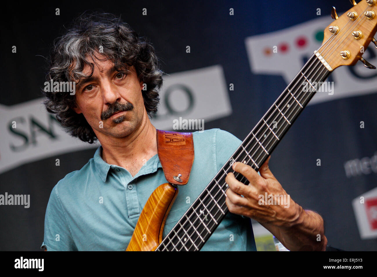 Bobo trio drummer christian meyer hi-res stock photography and images ...