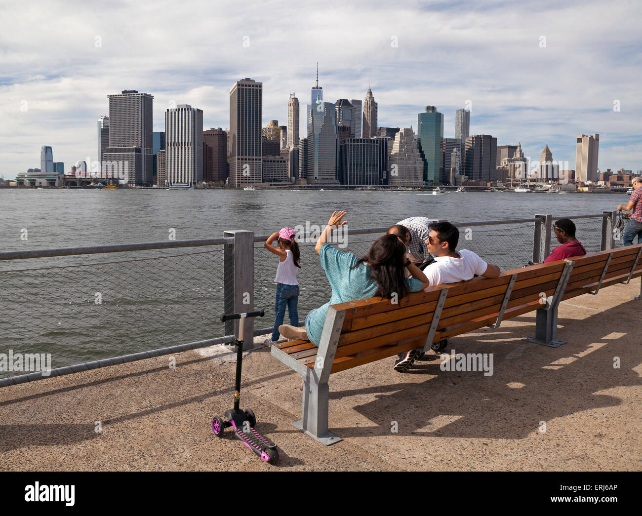 Family skyscrapers new york hi-res stock photography and images - Alamy